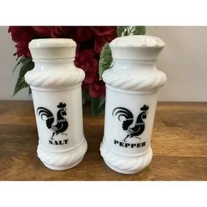 Dining | Vintage Milk Glass Rooster Salt Pepper Shakers Twisted Rope ...